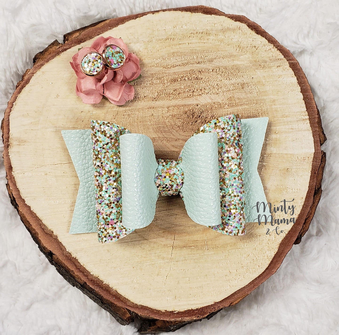 Sassy Bow:: 4" – Minty Mama & Co., LLC